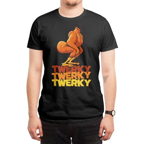 Twerky Twerking Turkey Funny Thanksgiving Twerk Turkey Mens T Shirt