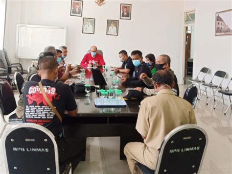 Pemkot Surabaya Mitigasi Aliran Sungai Antisipas Banjir Tagar