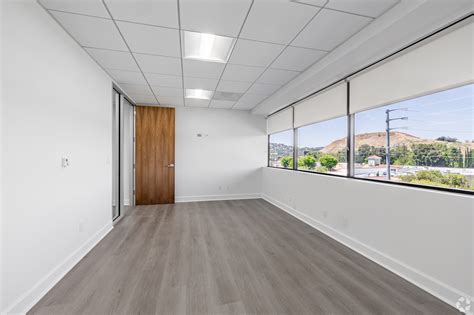 23603 Park Sorrento Calabasas Ca 91302 Calabasas Square Loopnet