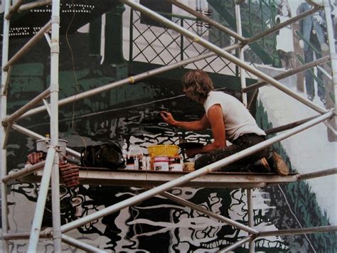 Golden Lion Bridge Swindon 1976 For Walls With Tongues