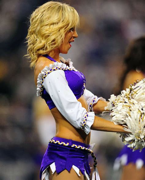 Vikings Cheerleaders Swimsuit Calendar Printable Word Searches