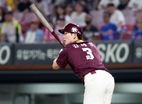 3년 연속 150안타 키움 김혜성 안타왕 손아섭 선배님이 너무 잘 쳐서 노컷뉴스