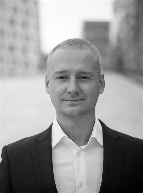 John Ejnar Blomlie Müller Thon Eiendom