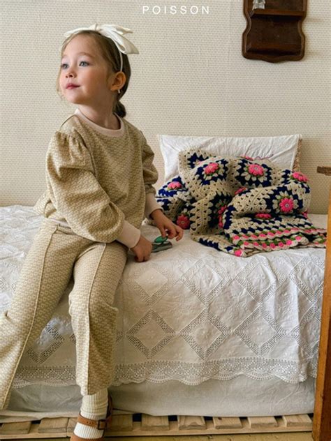 Margaret Top Bottom Set Kkami