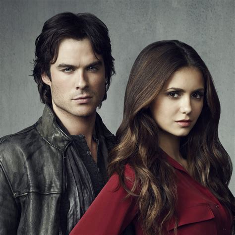 Nina Dobrev Vampire Diaries Gruaige