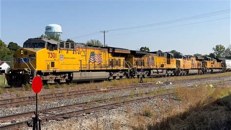 Sd40 2s Kcs Es44ac Sd70aces And Much More Youtube