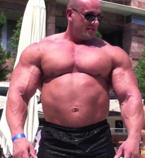 Bodybuilder And Muscle Men — Whitepapermuscle Max Troyan