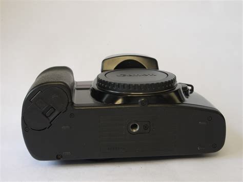 Canon EOS Mm AF SLR Body With Body Cap MW Classic Cameras