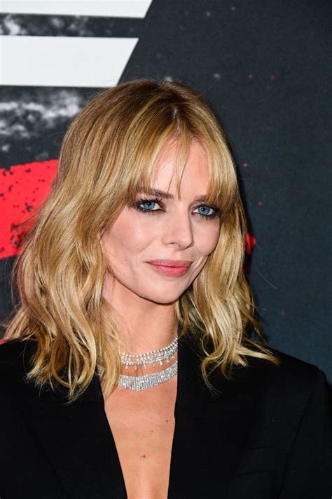 Samara Weaving Picture