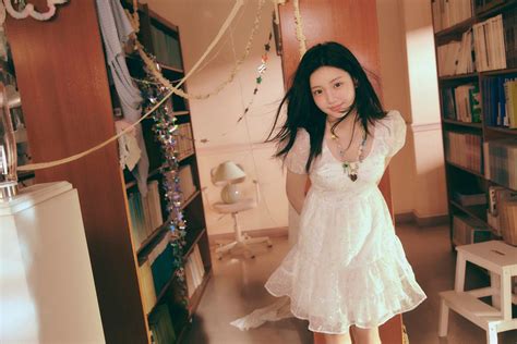 Picture Of Lee Won Hee