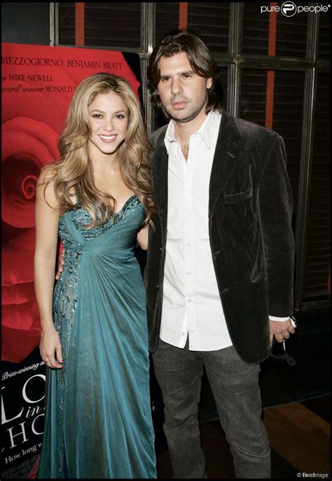 Shakira Et Antonio De La Rua En 2007 Purepeople