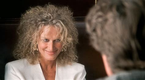 Zašto Su Devojke Sa Kovrdžavom Kosom U Filmovima Uvek Predstavljene Kao čudakinje