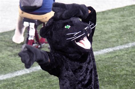 Jaguars Unable To Contain Gauchos In Conference Opener The Star News