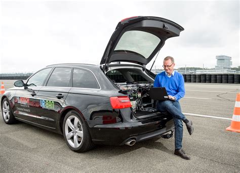 New Bosch Pedestrian Protection System Helps Drivers Brake And Take Evasive Action Bosch Media