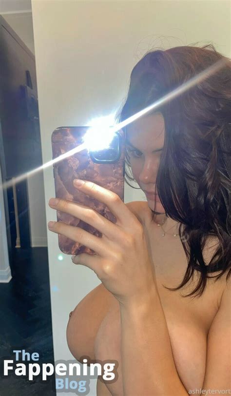 Ashley Tervort Ashleytervorts Tervortashley Nude Leaks Photo 385
