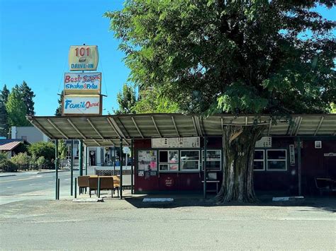 Dining Visit Willits California