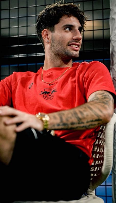 Willi Orban Bio Age Single Facts Net Worth Career Wiki Artofit