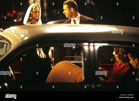 Kim Basinger And Russell Crowe Film La Confidential La Confidential