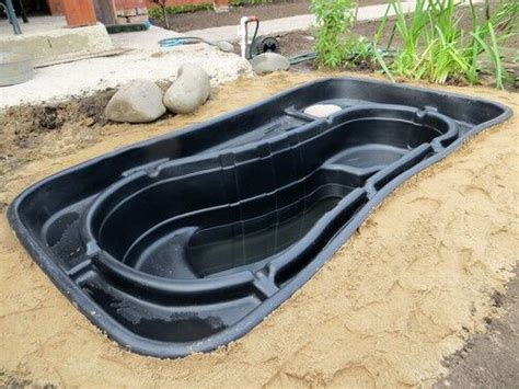 6 Best Preformed Ponds Durability Shape And Size Compared