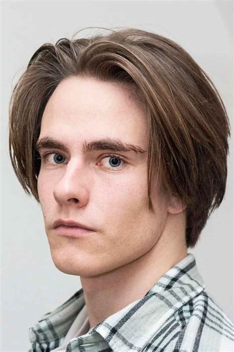 Side Part Hairstyles For Medium Length Hair Stylish And Effortless Looks
