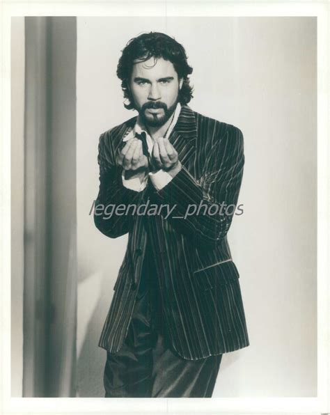 Eric Mccormack Eric Mccormack Talks Travelers And Will And Grace