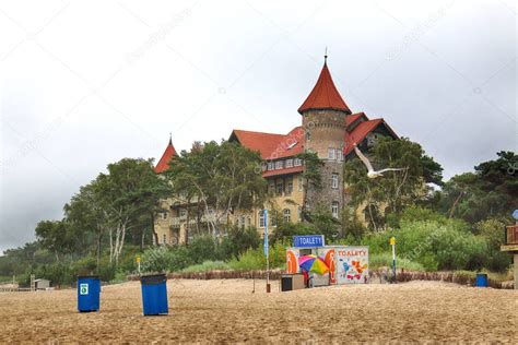 Leba Polonia 23 De Julio De 2019 Castillo Neptuno En El Mar Báltico
