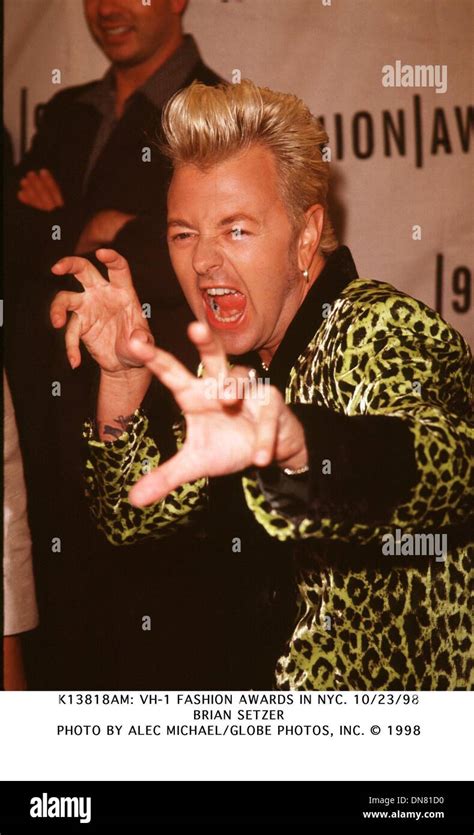 Oct 23 1998 K13818am Vh 1 Fashion Awards In Nyc 10 23 98 Brian Setzer Alec Michael 1998