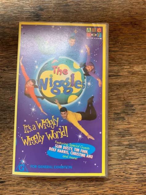 The Wiggles Its A Wiggly Wiggly World Vhs Video £975 Picclick Uk
