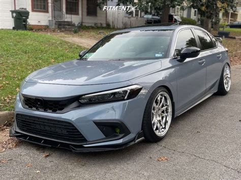 2023 Honda Civic Sport Touring With 18x95 Aodhan Ds02 And Continental