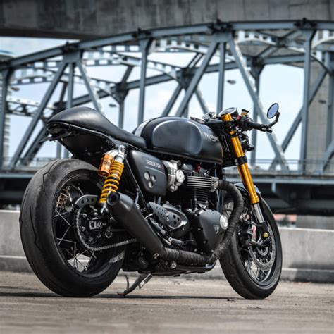 Triumph Thruxton 1200 R Custom Zeus Custom Triumph Thruxton 1200 R