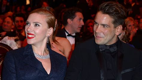 The Real Reasons Scarlett Johansson And Romain Dauriac Split