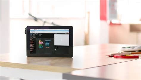 Hands On With The Sunfounder Raspad Raspberry Pi Tablet