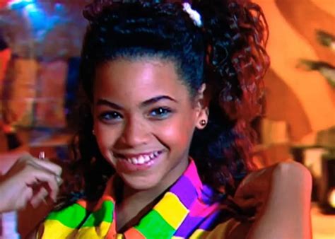 Here Are Some Photos Of Celebrities Before They Became Well Known