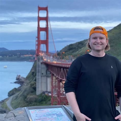 Dude My Fav Episode Is When Fraiser Dresses In A Clown Costume And Scares His Dad Which Gives