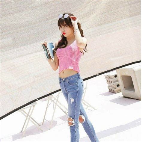 Lee Taeeun Fashion Ripped Jean Jean