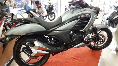 Suzuki Intruder Bike Photos