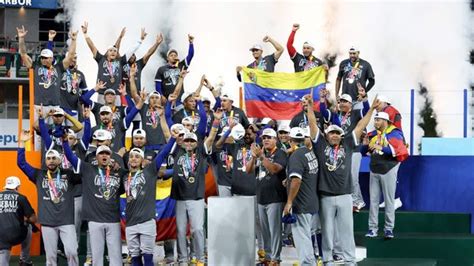 Venezuela Shock Star Studded Team Usa 3 2 To Claim First World Baseball
