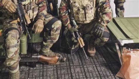 Cancelled Irish Dpm Crye Style Trousers In Use With Eubg Troops