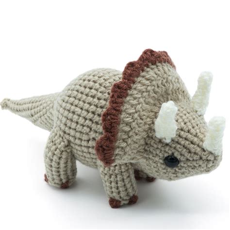 Easy Amigurumi Triceratops Dinosaur