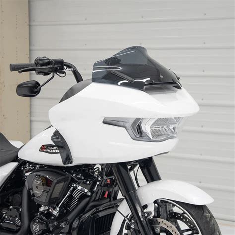 Klock Werks Sport Flare™ Windshield 10 20235 2024 Road Glide® New