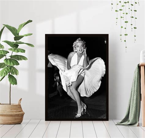 Marilyn Monroe Flying Skirt Iconic Famous Movie Actress Prin Inspire