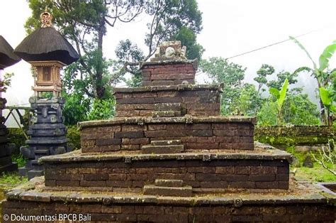 Ciri Ciri Dan Peninggalan Bangsa Deutro Melayu Adjar