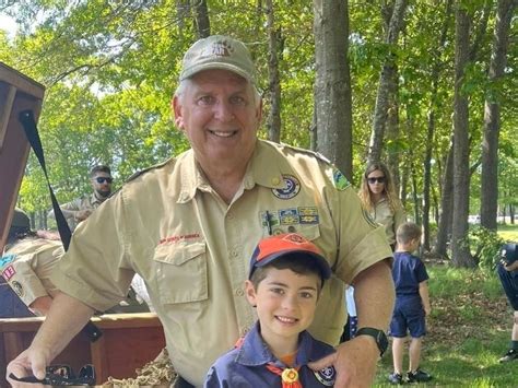 Hampton Bays Scouts Pay Tribute To Fallen On Memorial Day Weekend Westhampton Ny Patch