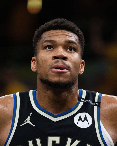 Bucks Giannis Antetokounmpo Approaching Inflection Point In Nba