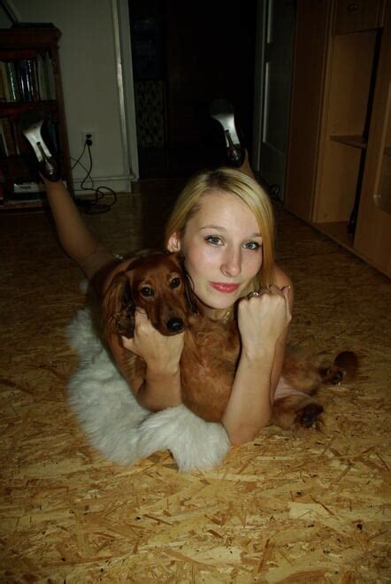 Young Looking Busty Girlfriend Vacation And Home Nudes Masturbation Sex