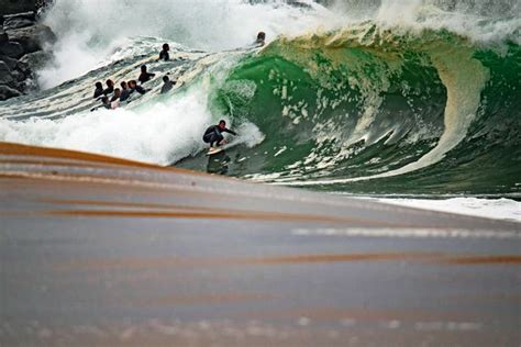 Big Waves Crash Wedge Over Weekend Hot Weather Forecast For Oc
