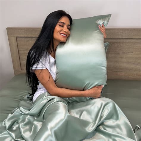 22 Momme Mulberry Silk Pillowcase Luxury Pillowcases By Mulberry Park