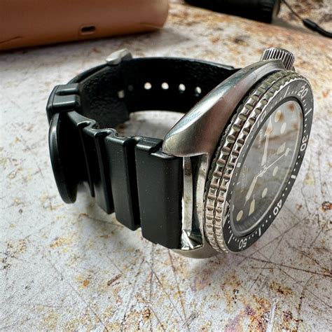 How To Clean Silicone Watch Bands A Step By Step Guide