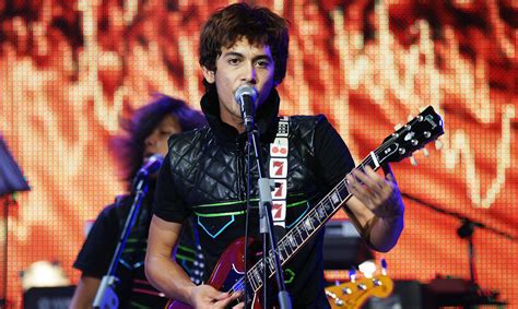 Sam Bunkface Sedia Kahwin