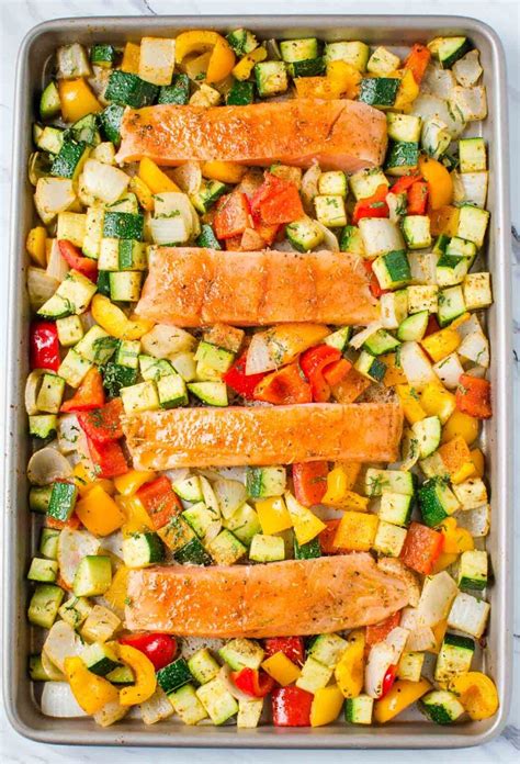 30 Min Healthy One Pan Baked Salmon And Vegetables